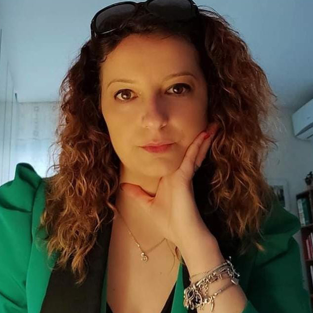 Angela Boggia | Autori | DLive